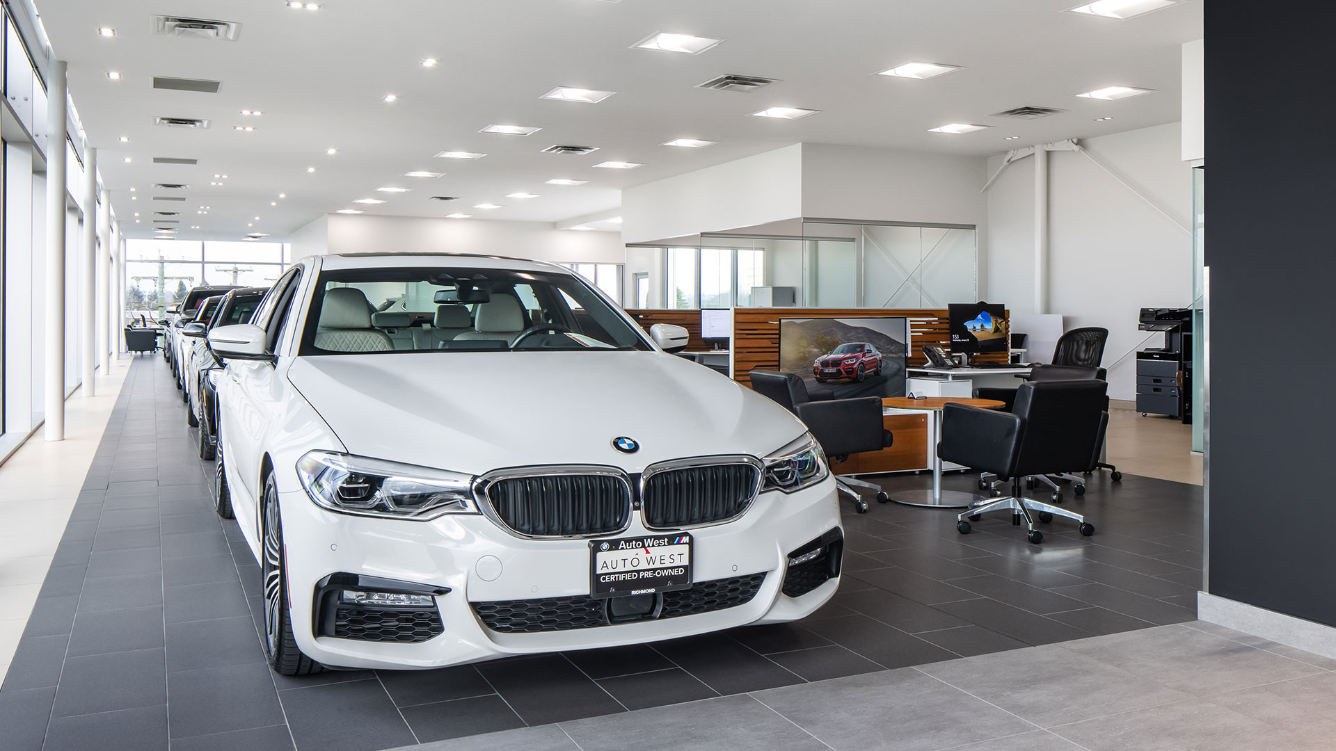 Our Guide to a Simple and Seamless Pre-owned Car Shopping Journey ...