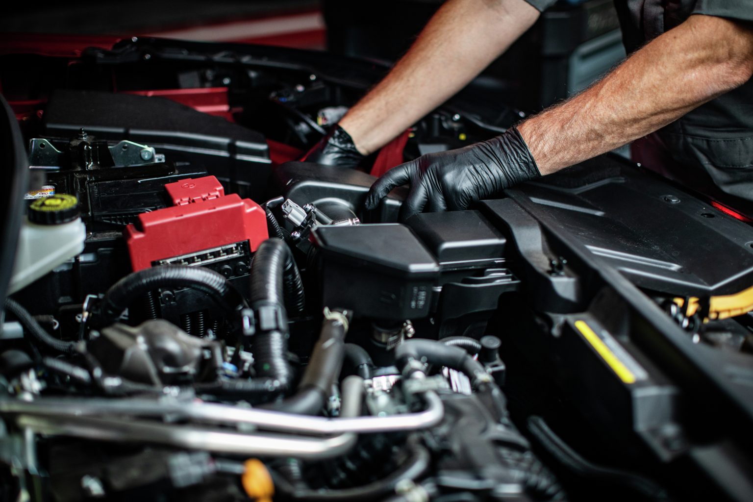 Oil Change & Routine Maintenance Services in Windsor | Nissan of Windsor