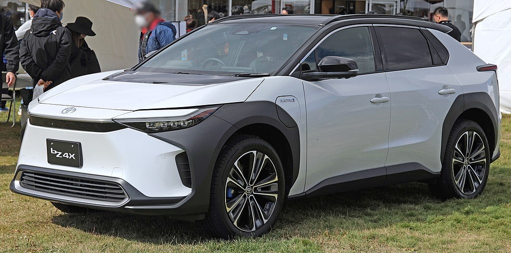 Subaru Solterra vs Toyota bz4x - Which is Best For You?